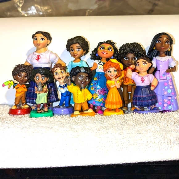 Toys | Disney Encanto Figures Lot | Poshmark